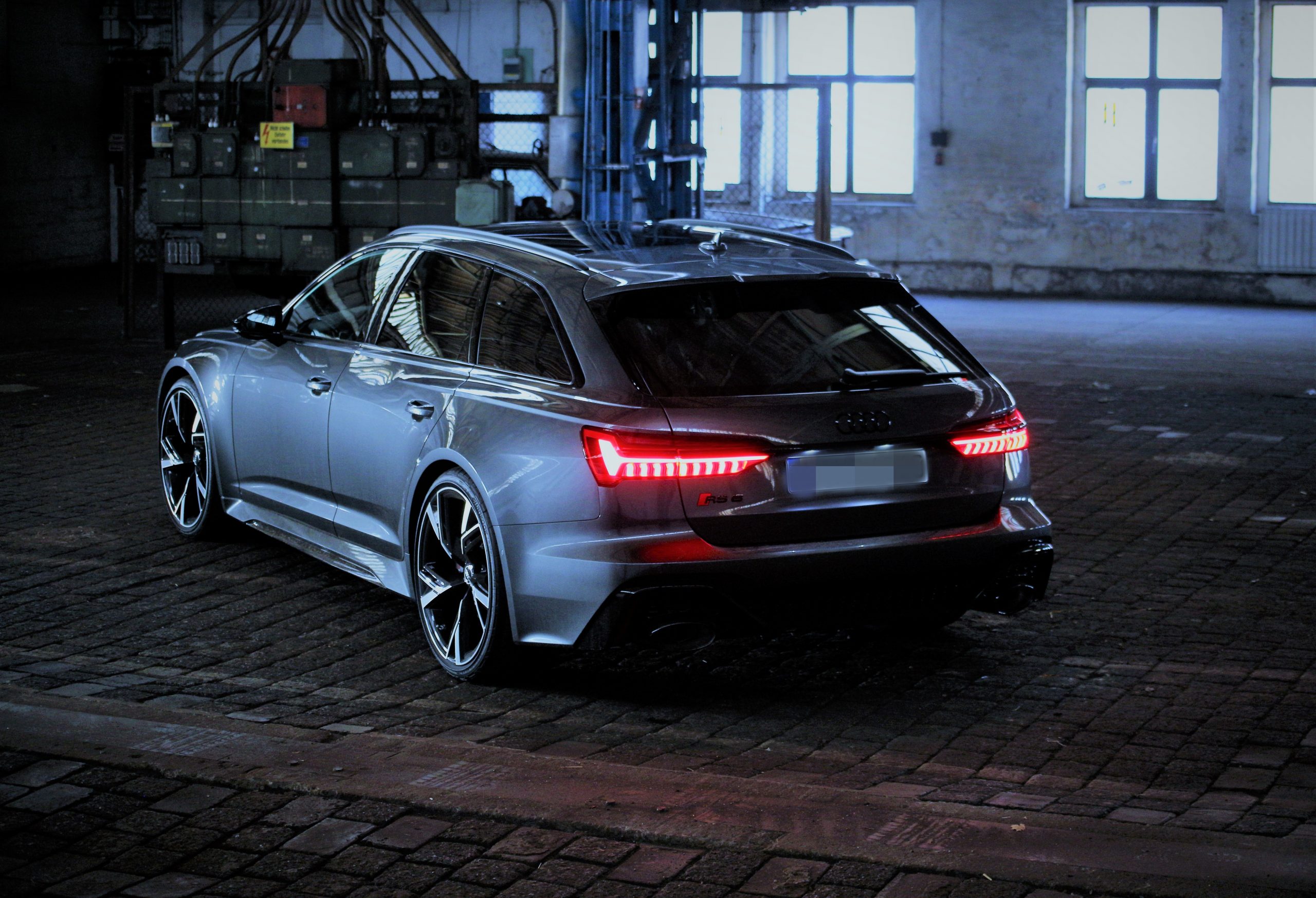 Audi RS6 Performance 630 PS Daytona RS-Paket Matrix LED - Biposto GmbH ...